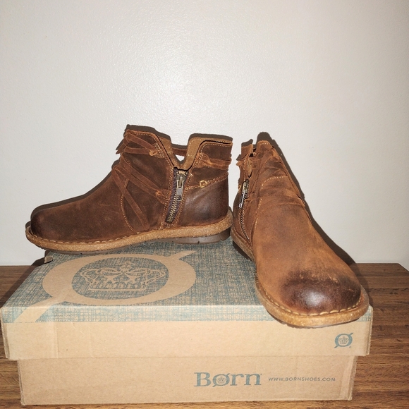 Born | Shoes | Born Brown Tarkiln Leather Ankle Boots Size 7 | Poshmark